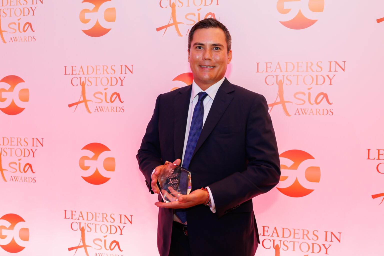 Global Custodian inducts four new Legends in Asia into its Hall of Fame ...